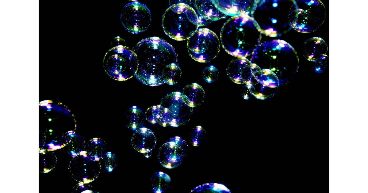 Toddler Tuesday: Bubbles