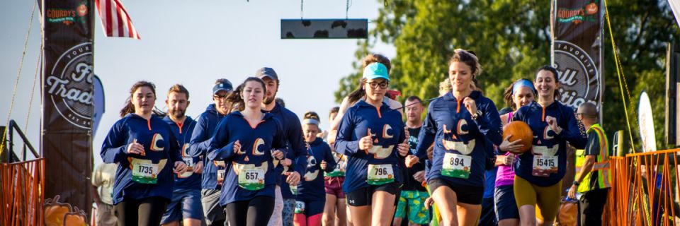Gourdy's Pumpkin Run: Akron