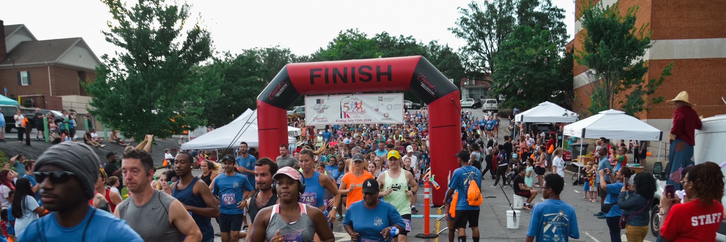 Streetlight 5K & Frolic